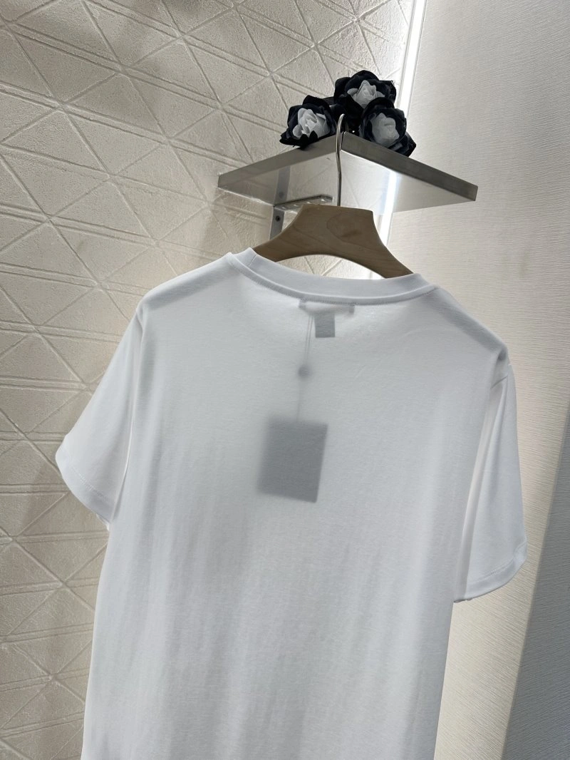 Exact replica Louis Vuitton T-Shirts