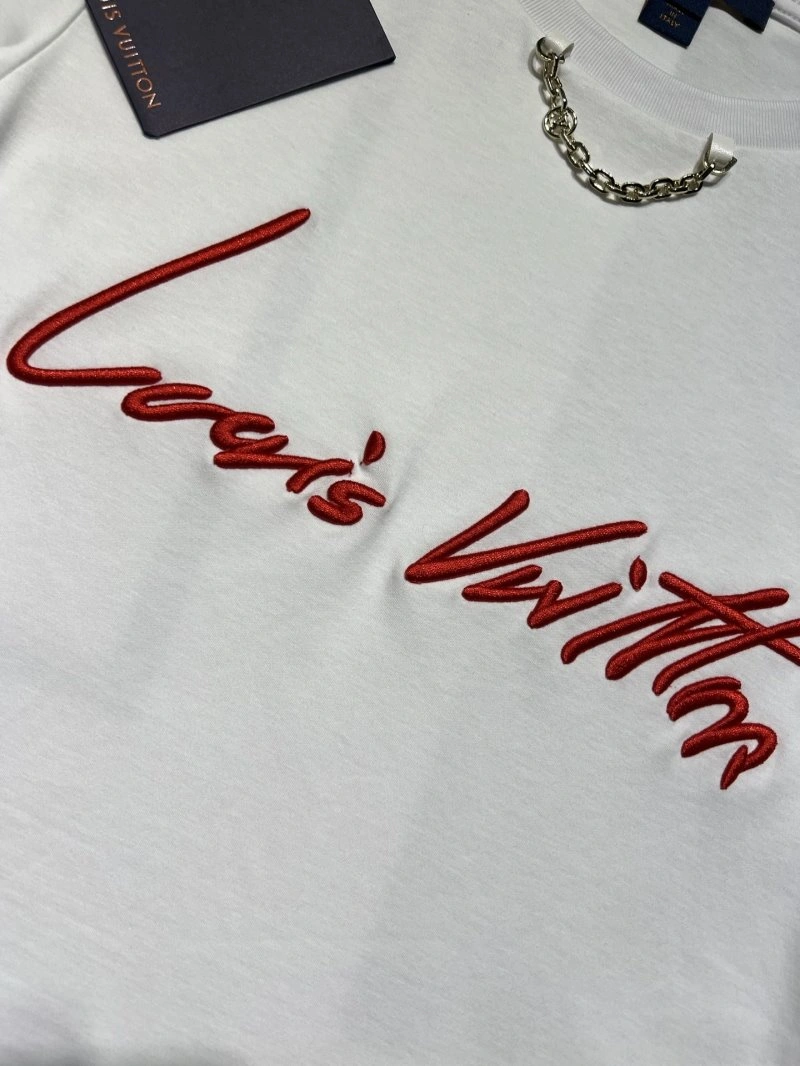 Low-cost Louis Vuitton T-Shirts