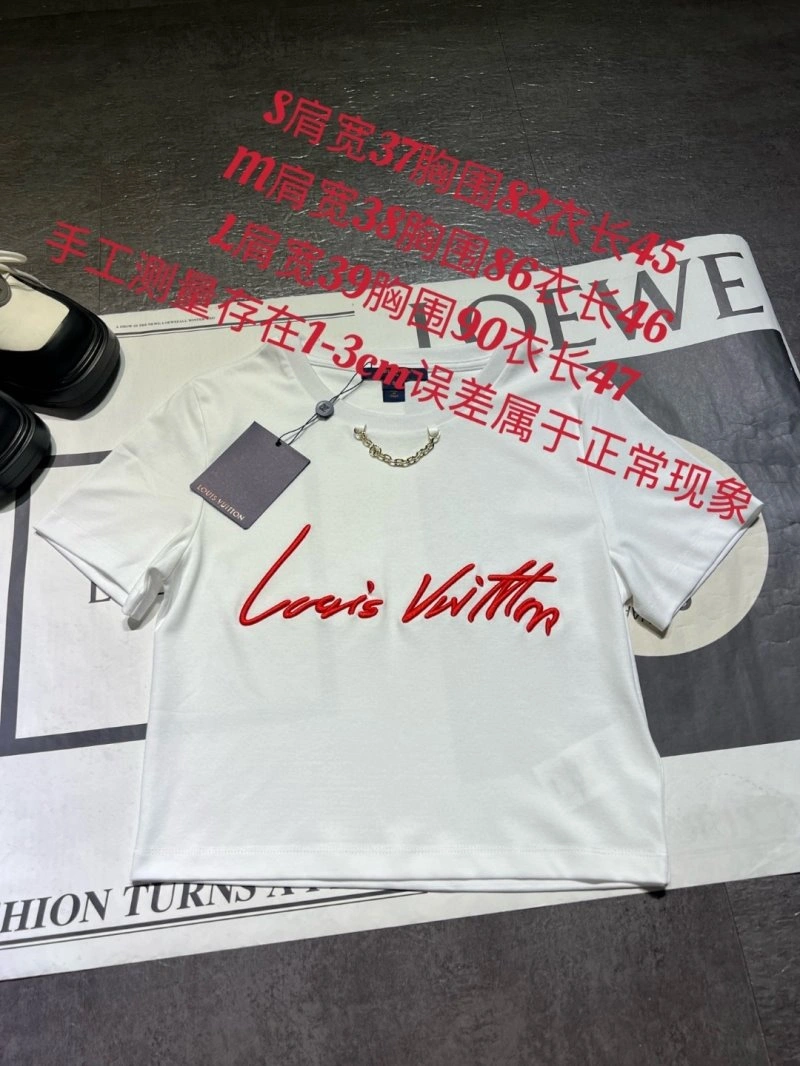 Low-cost Louis Vuitton T-Shirts