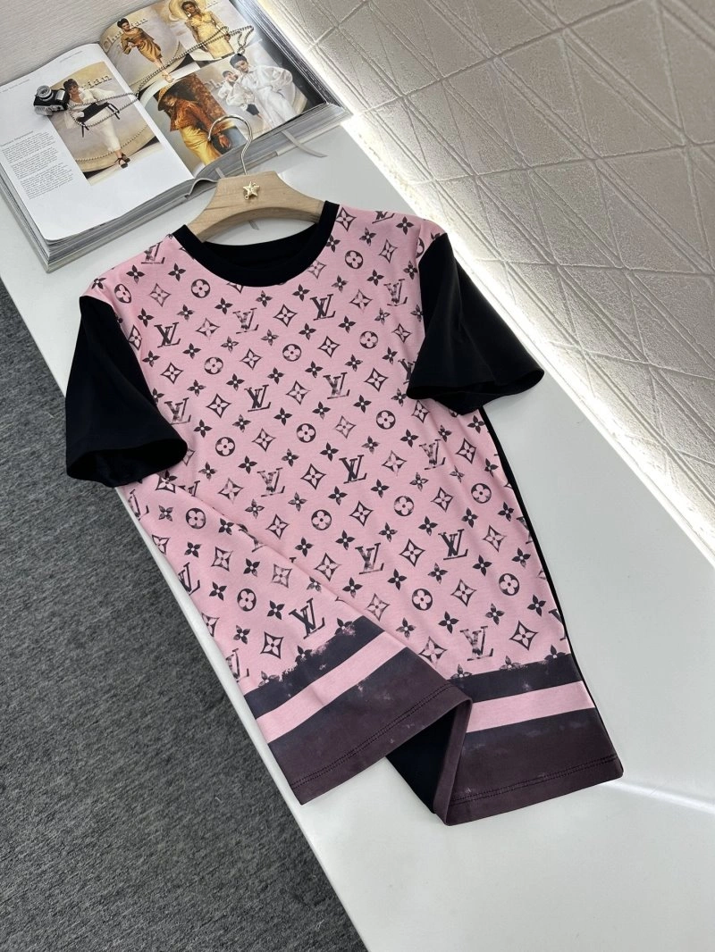 High accuracy Louis Vuitton T-Shirts