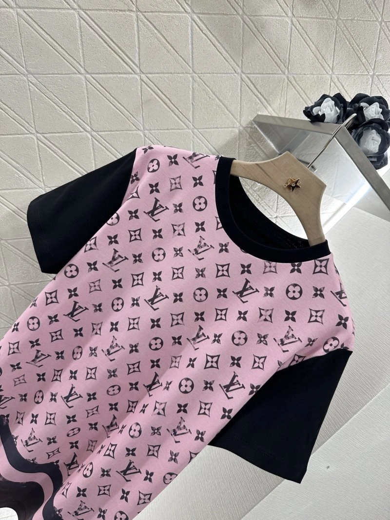 High accuracy Louis Vuitton T-Shirts