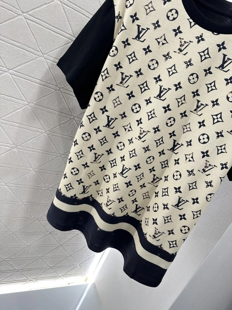 High fidelity Louis Vuitton T-Shirts