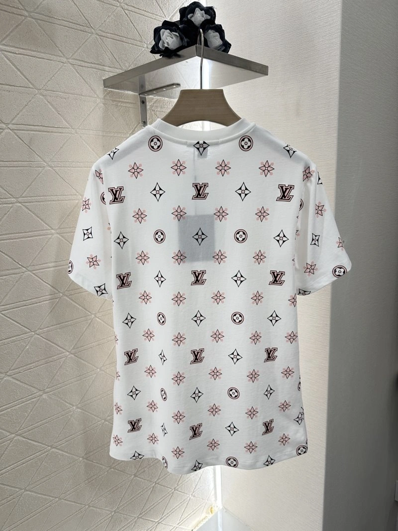 Precise copy Louis Vuitton T-Shirts