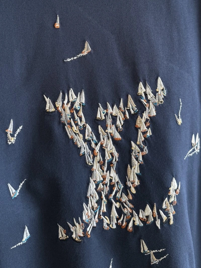 Discounted Louis Vuitton T-Shirts