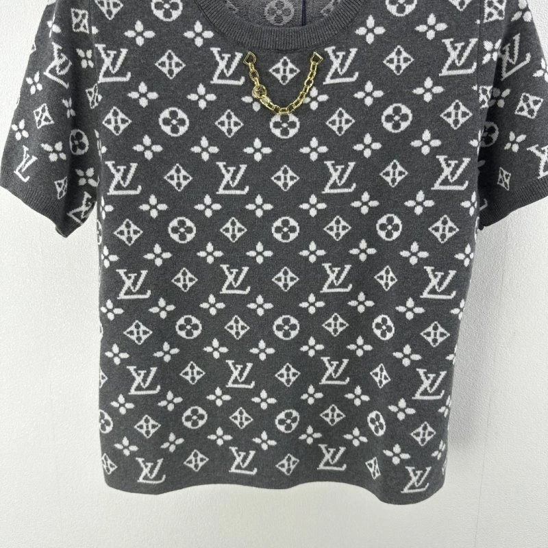 Bargain Louis Vuitton T-Shirts