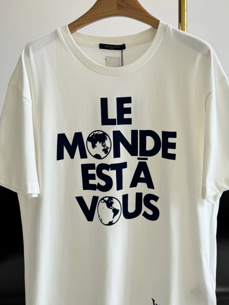 High accuracy Louis Vuitton T-Shirts