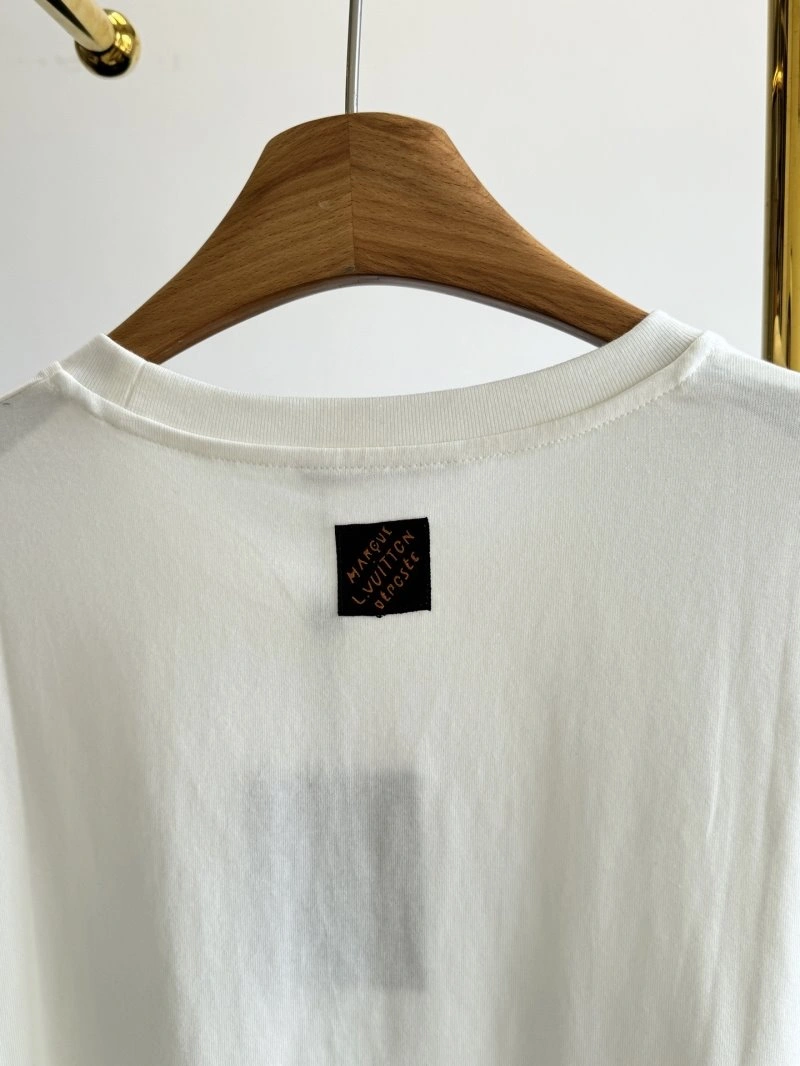 High accuracy Louis Vuitton T-Shirts