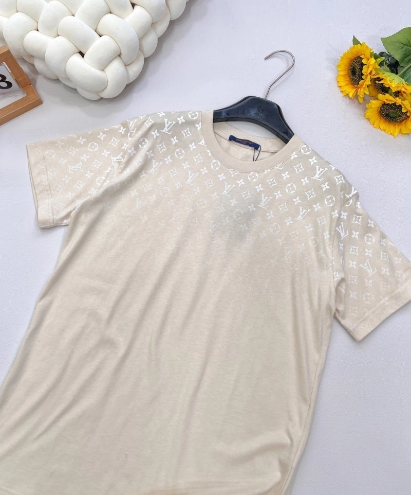Factory-made Louis Vuitton T-Shirts