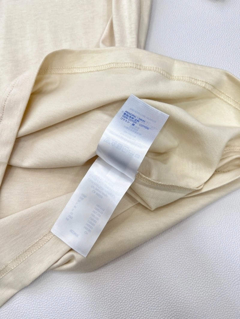 Factory-made Louis Vuitton T-Shirts