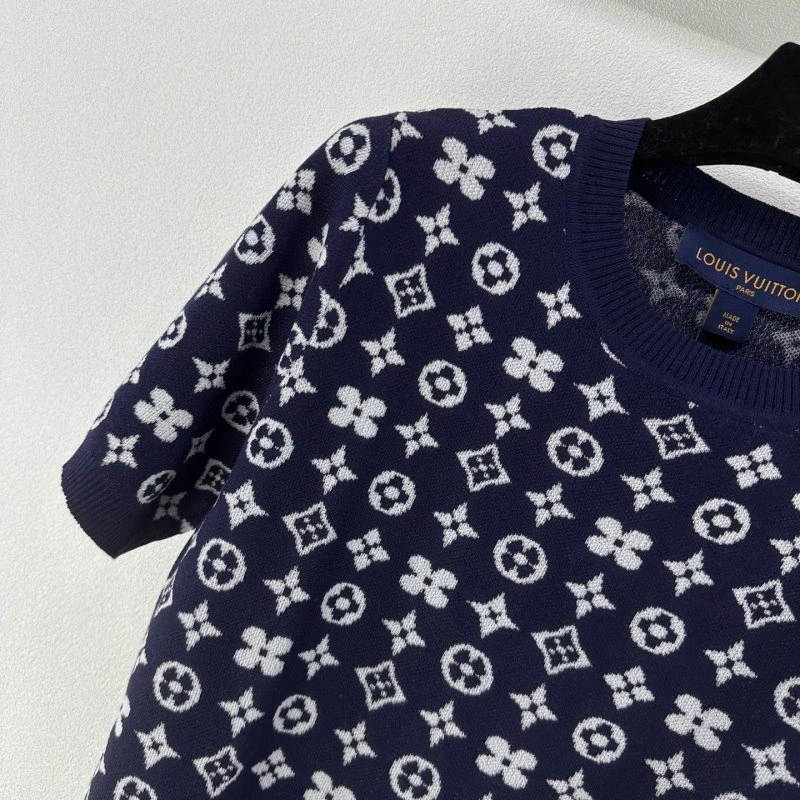 Value-priced Louis Vuitton T-Shirts