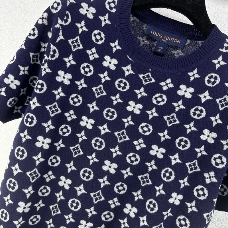 Value-priced Louis Vuitton T-Shirts