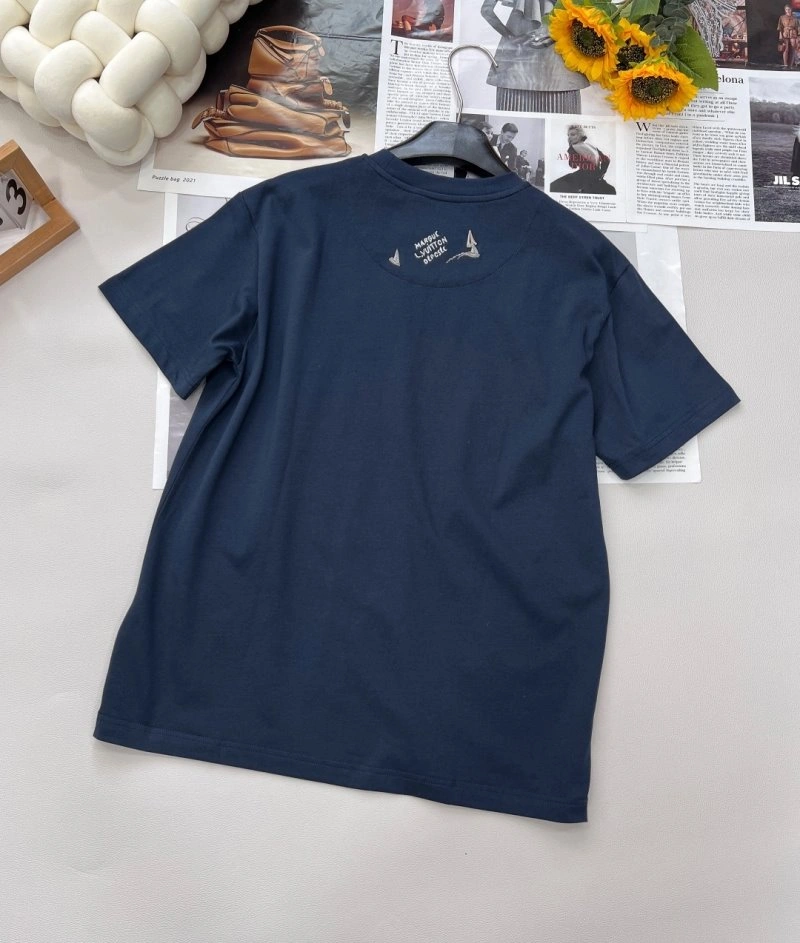 Bargain Louis Vuitton T-Shirts