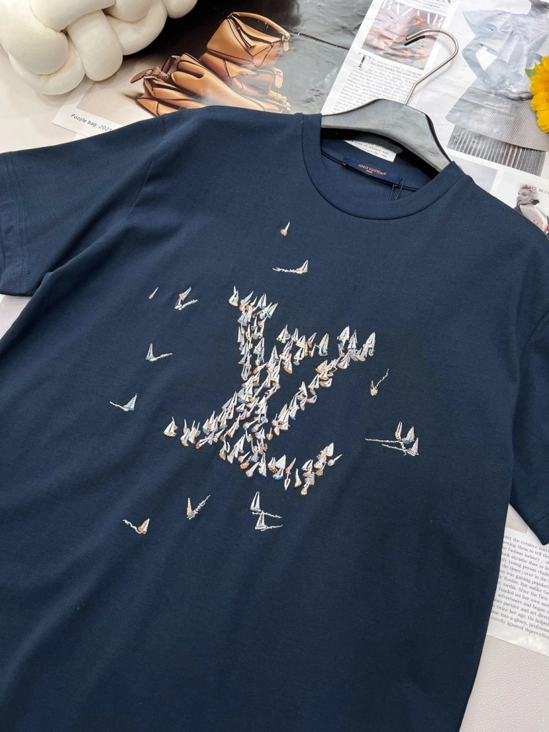 Bargain Louis Vuitton T-Shirts