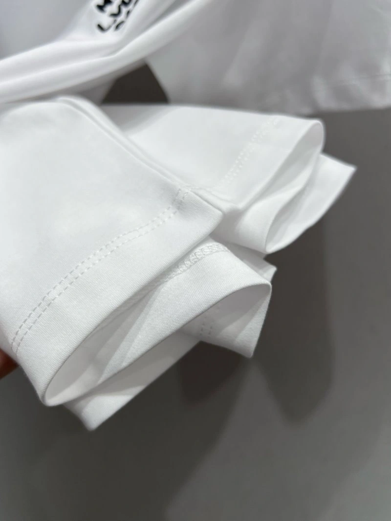 Inexpensive Louis Vuitton T-Shirts