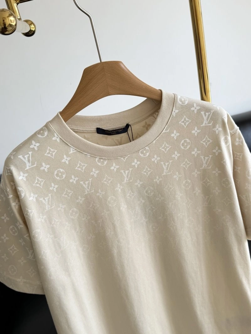 Inexpensive Louis Vuitton T-Shirts