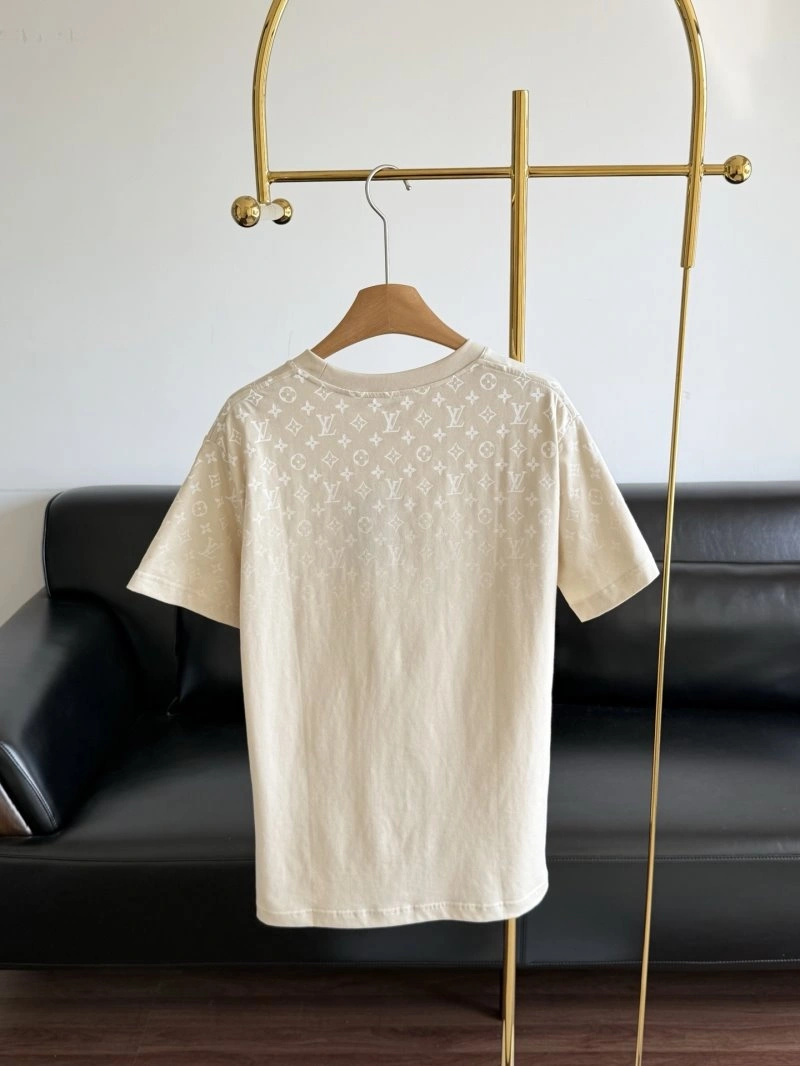 Inexpensive Louis Vuitton T-Shirts