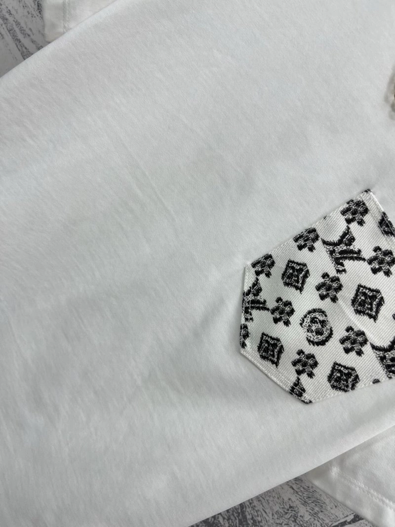 Discounted Louis Vuitton T-Shirts