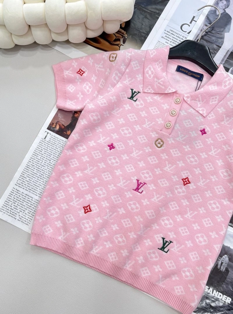 Indistinguishable Louis Vuitton T-Shirts