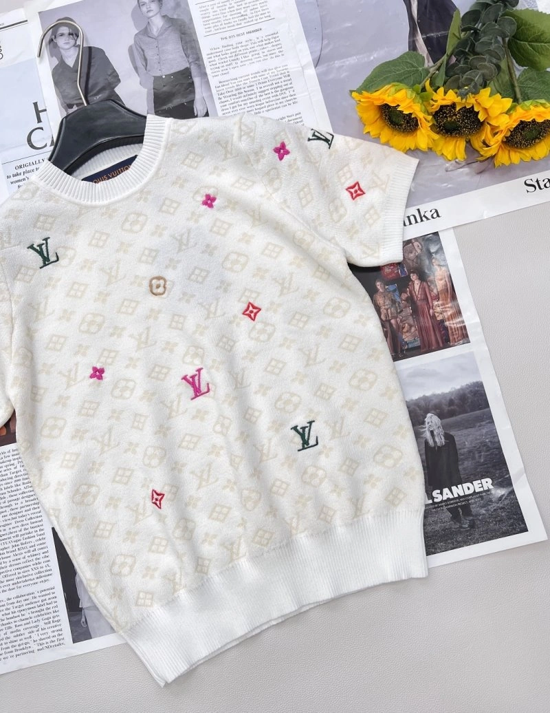 Precise copy Louis Vuitton T-Shirts