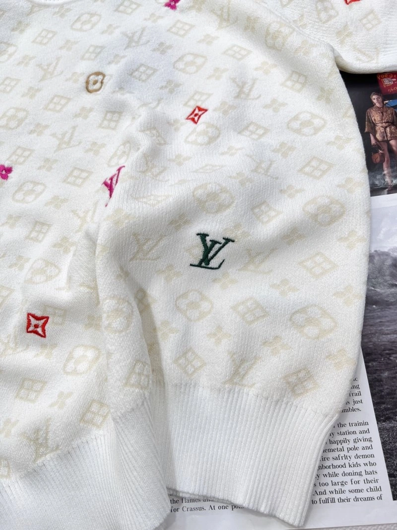 Precise copy Louis Vuitton T-Shirts