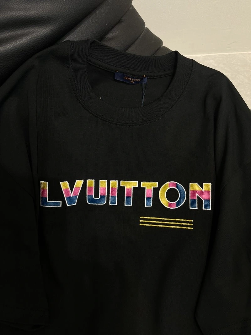 Cut-rate Louis Vuitton T-Shirts