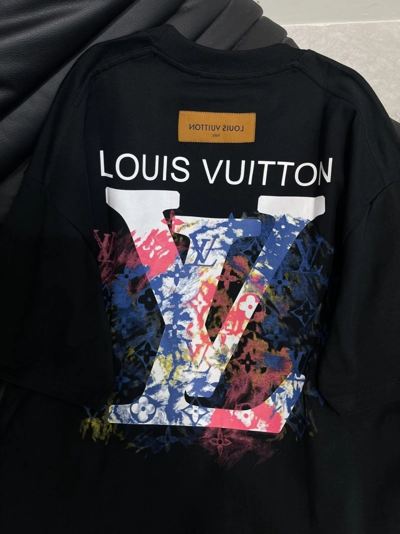 Cut-rate Louis Vuitton T-Shirts