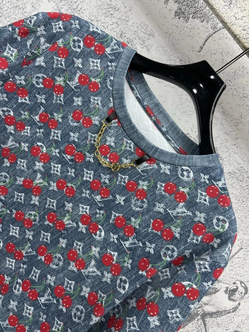 Authentic Louis Vuitton T-Shirts