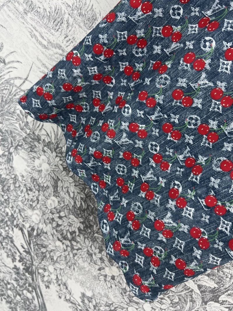 Authentic Louis Vuitton T-Shirts