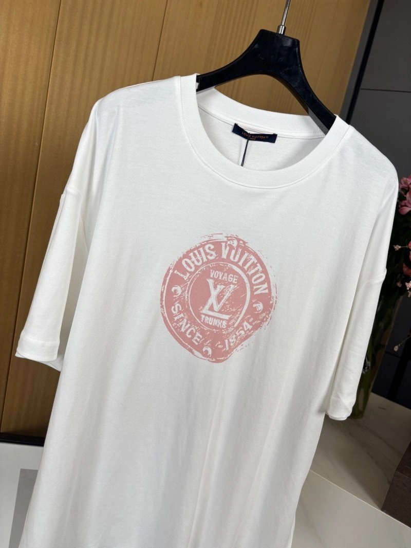 Perfect replica Louis Vuitton T-Shirts