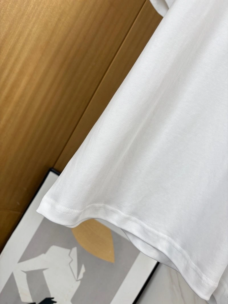 Perfect replica Louis Vuitton T-Shirts