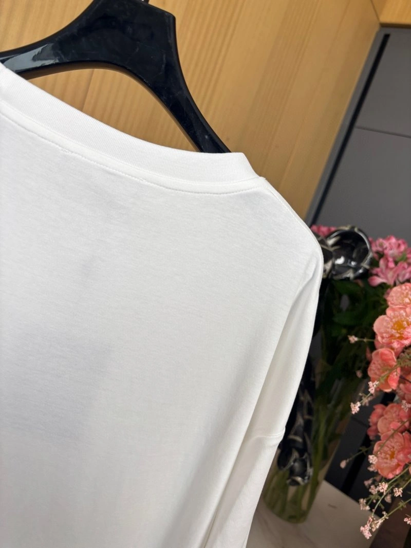 Perfect replica Louis Vuitton T-Shirts