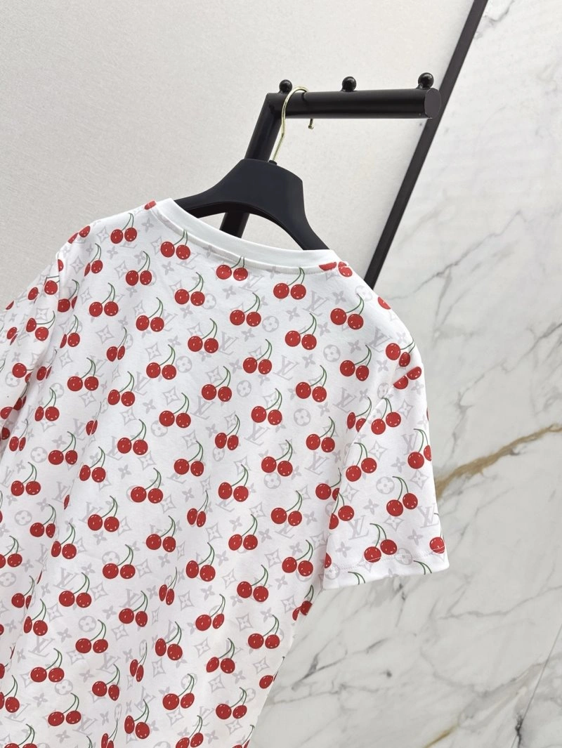Top mirror Louis Vuitton T-Shirts