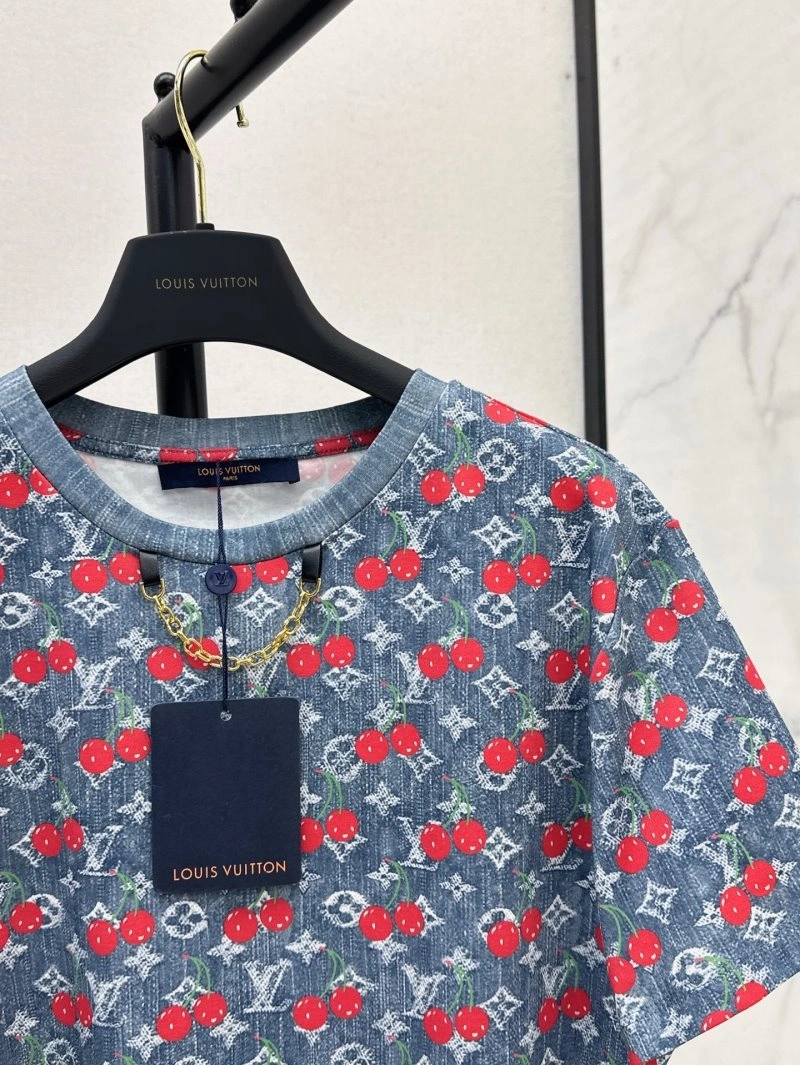 Genuine Louis Vuitton T-Shirts