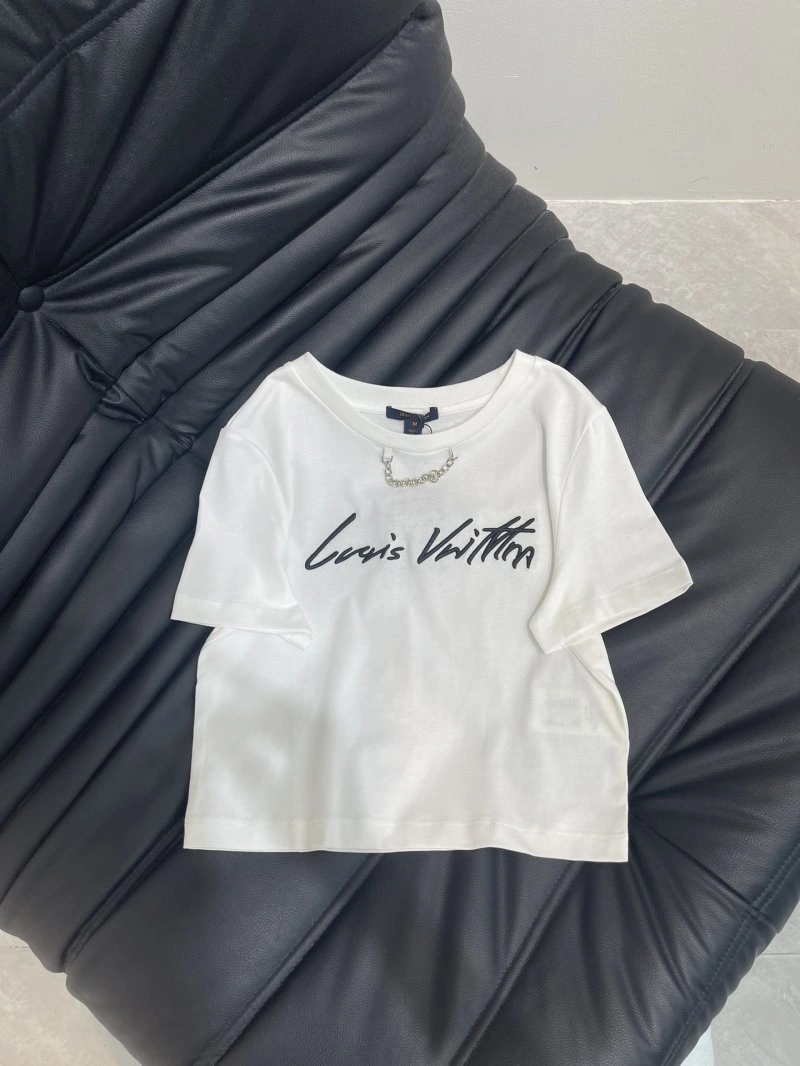 Accurate model Louis Vuitton T-Shirts
