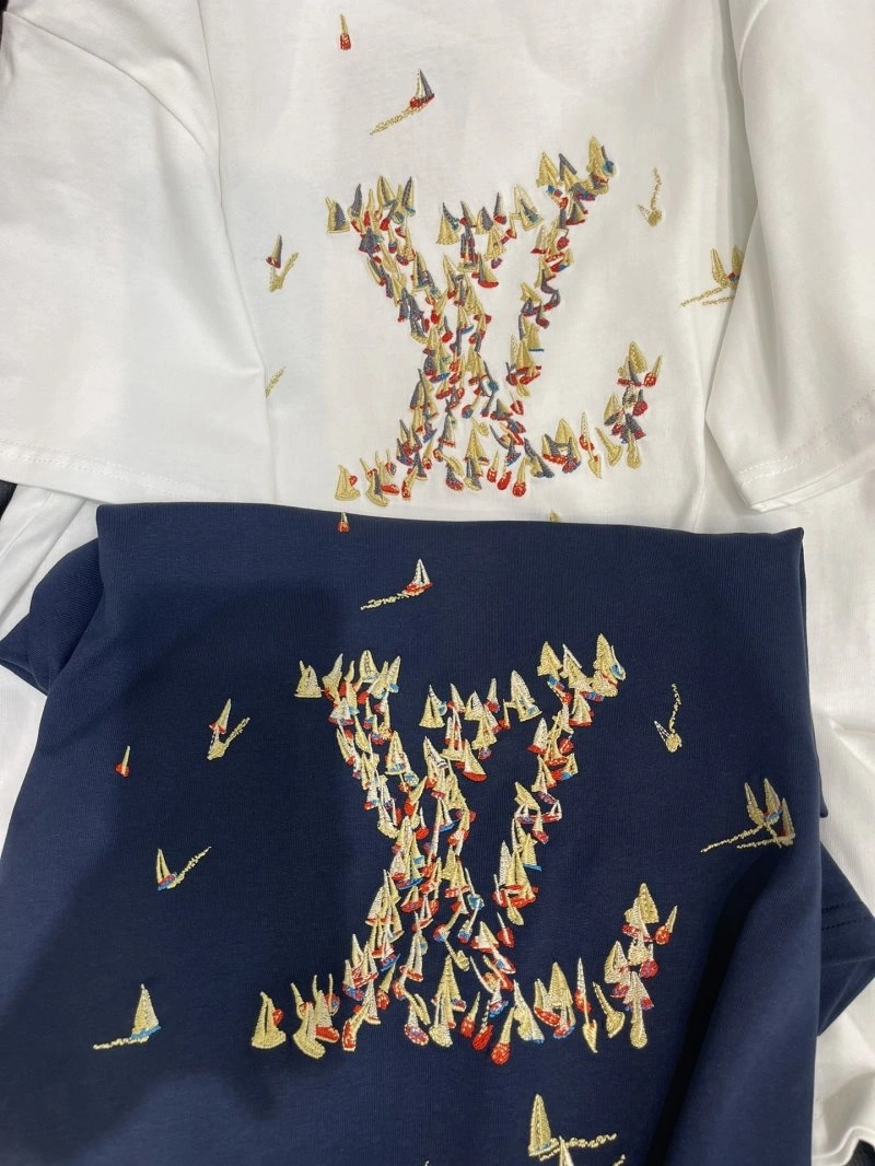 Precise copy Louis Vuitton T-Shirts
