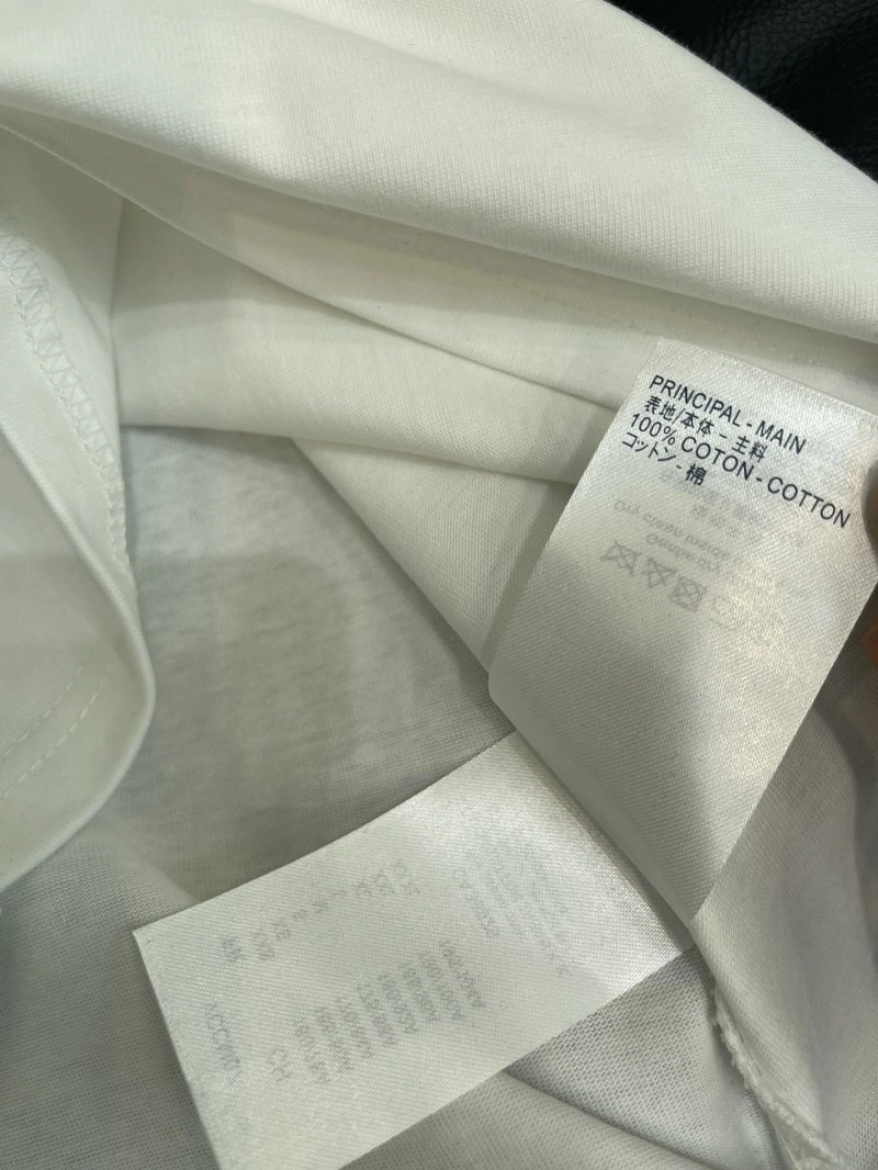 Precise copy Louis Vuitton T-Shirts