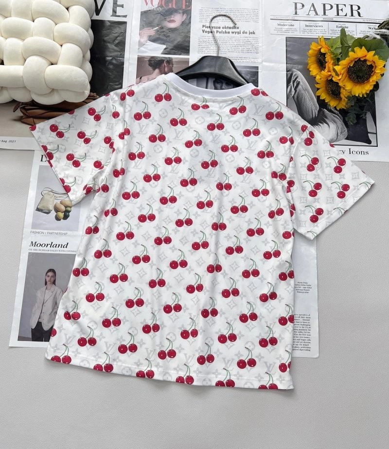 1:1 copy Louis Vuitton T-Shirts