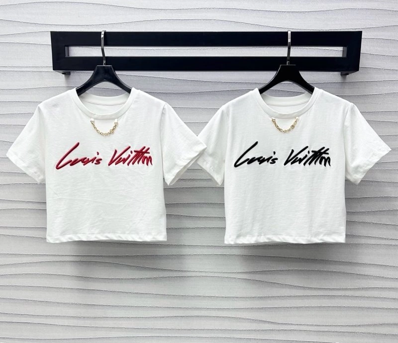 Indistinguishable Louis Vuitton T-Shirts