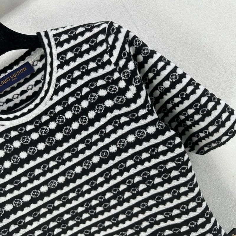 Mirror quality Louis Vuitton T-Shirts