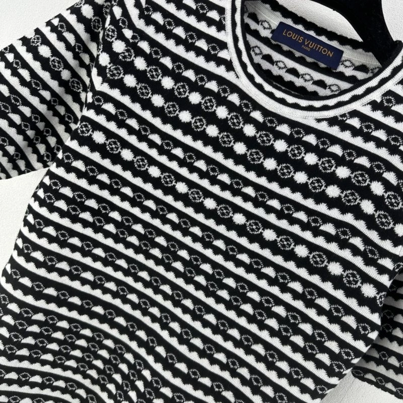 Mirror quality Louis Vuitton T-Shirts