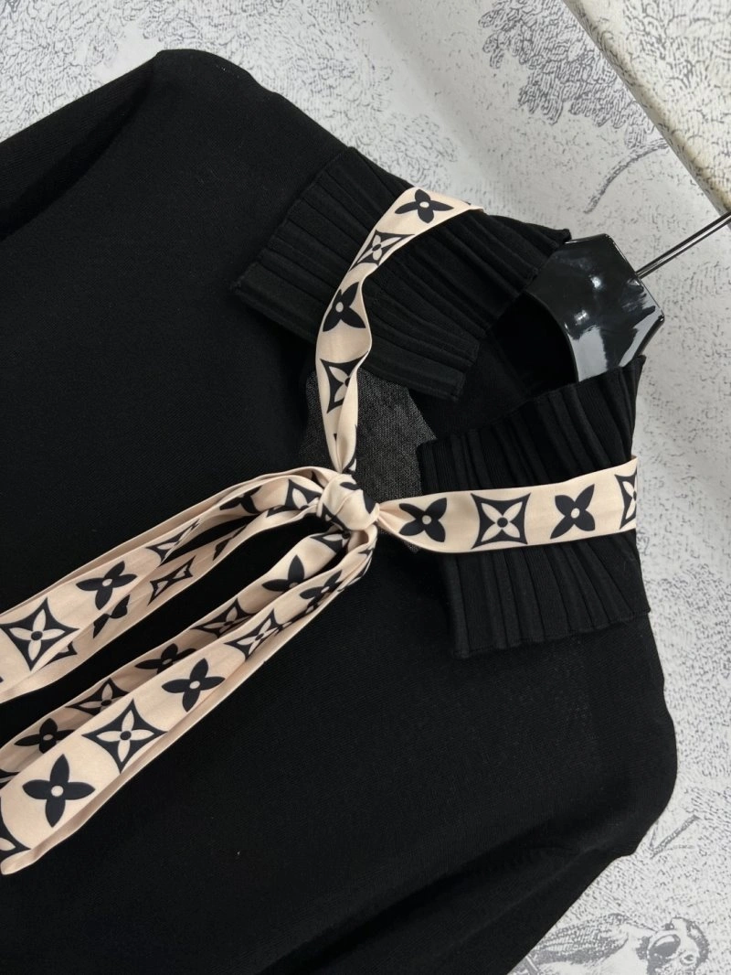 Top match Louis Vuitton T-Shirts