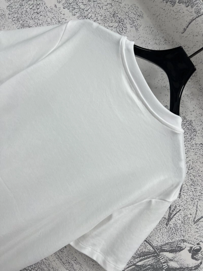Budget-friendly Louis Vuitton T-Shirts