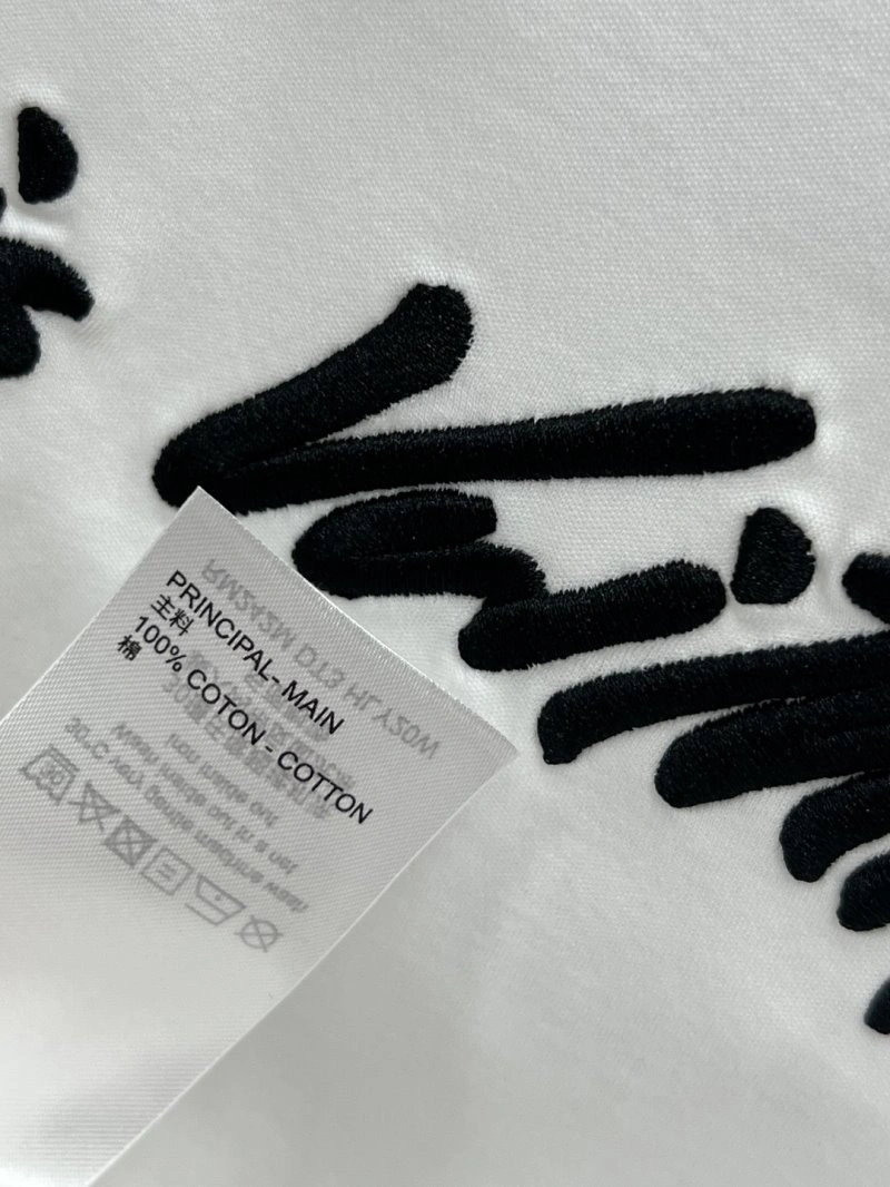 Budget-friendly Louis Vuitton T-Shirts