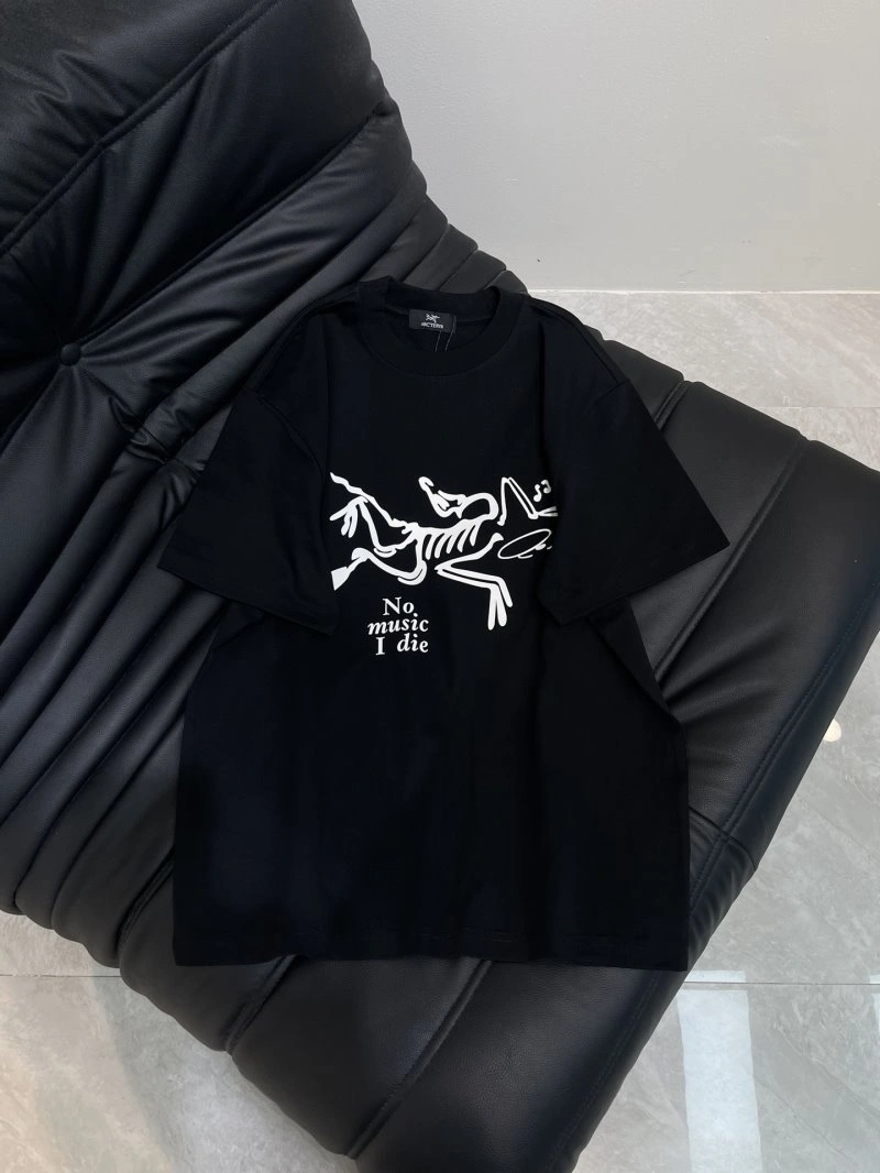 Precise copy Louis Vuitton T-Shirts