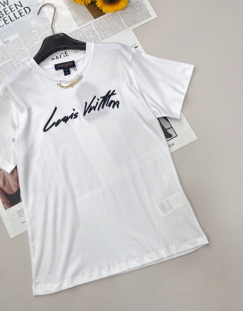 Precise copy Louis Vuitton T-Shirts