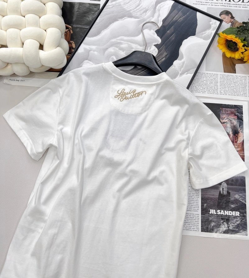 High accuracy Louis Vuitton T-Shirts