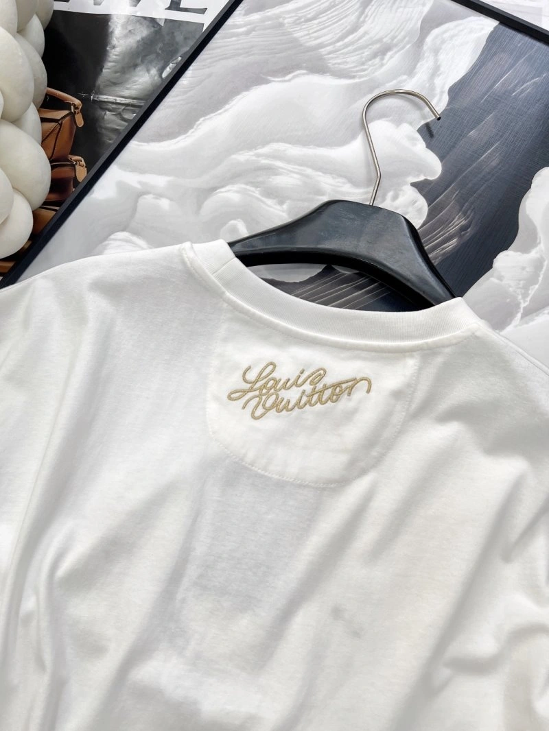 High accuracy Louis Vuitton T-Shirts