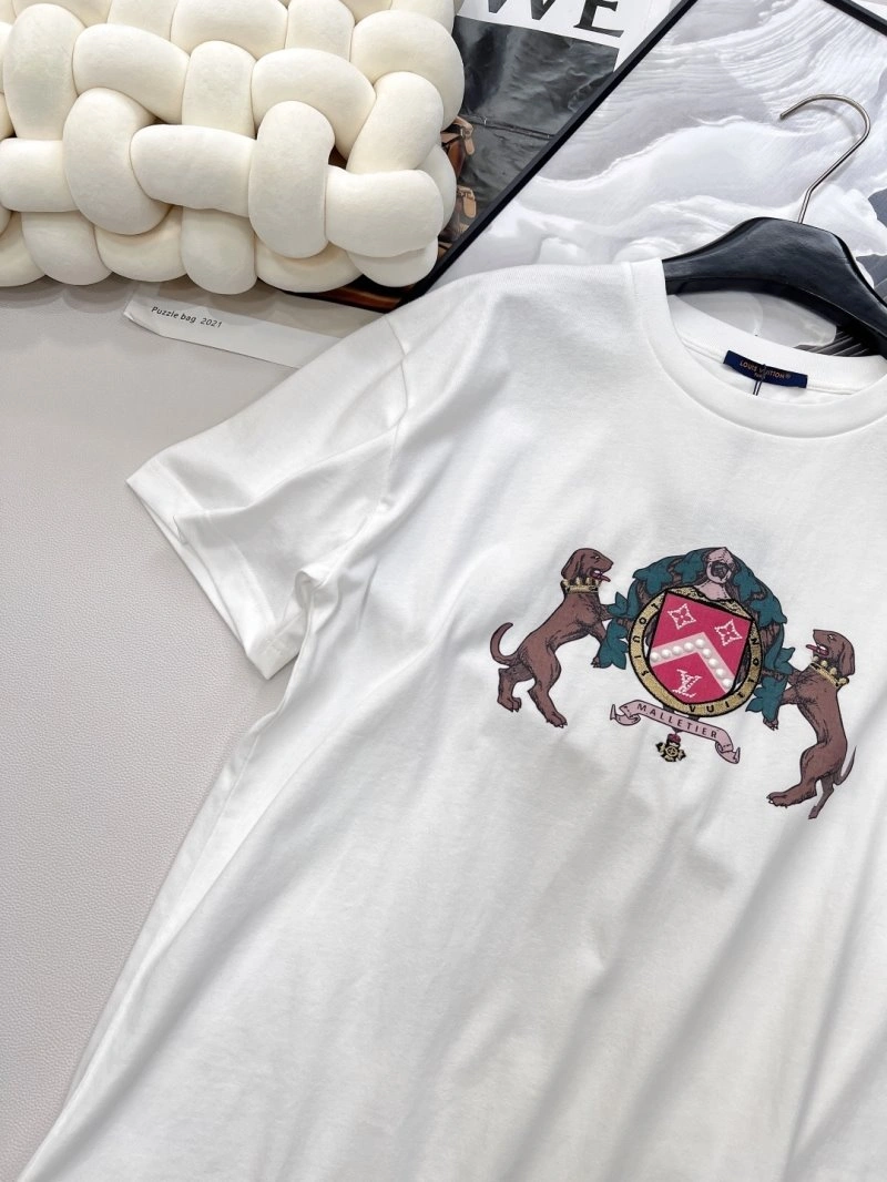 High accuracy Louis Vuitton T-Shirts