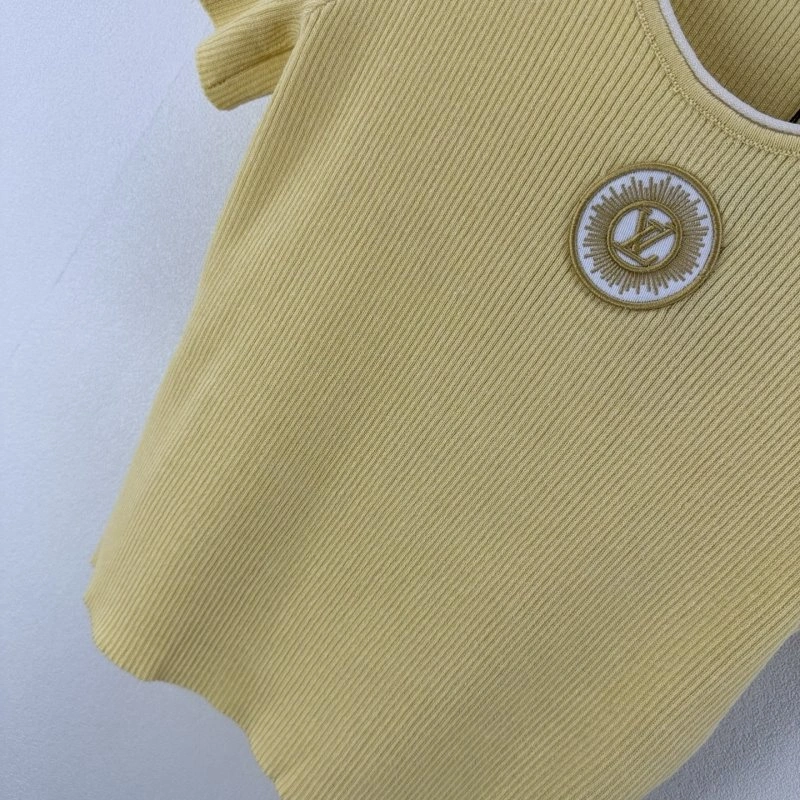 Exact replica Louis Vuitton T-Shirts