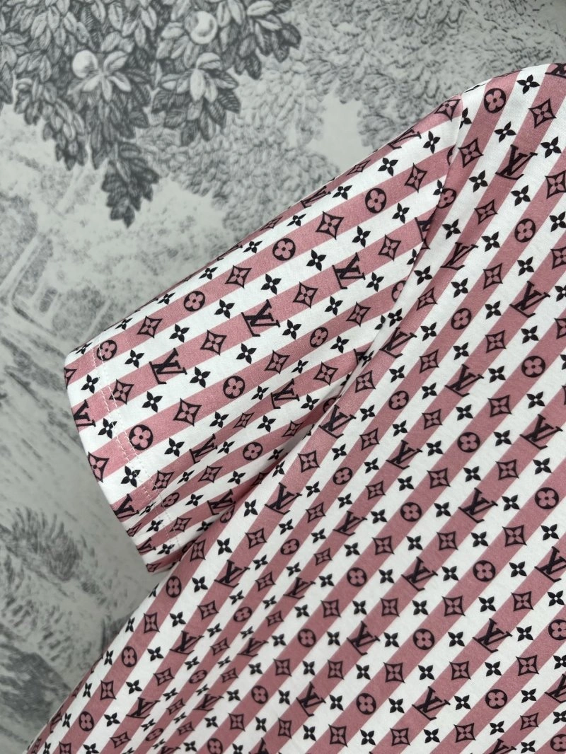 Legit Louis Vuitton T-Shirts